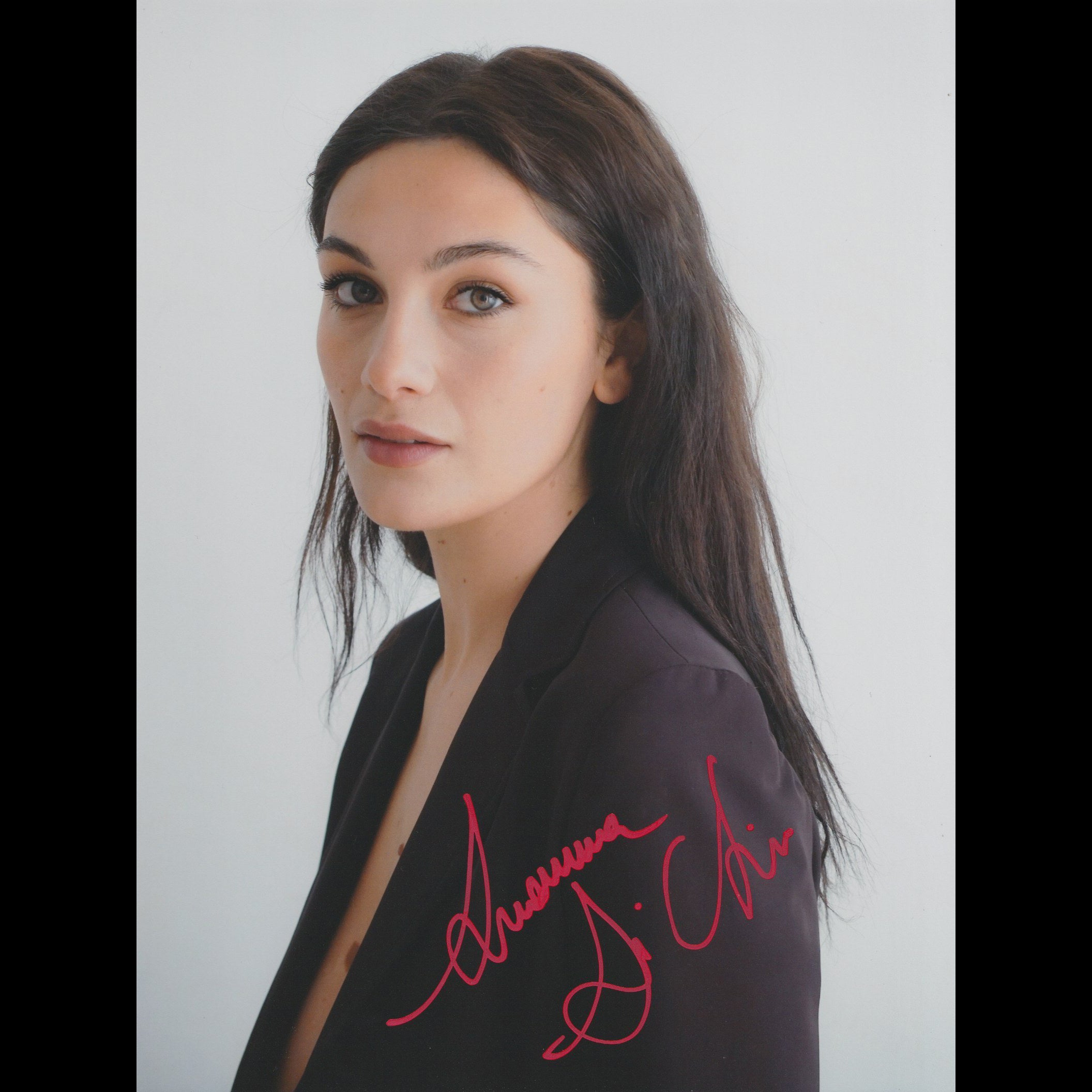 Arianna DI CLAUDIO – Fresh and French autographs