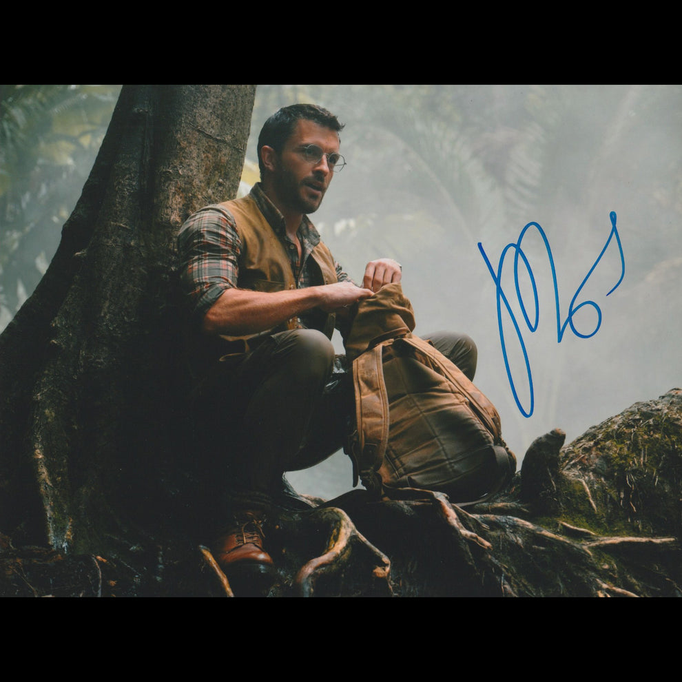 Jonathan Bailey – Fresh and French autographs