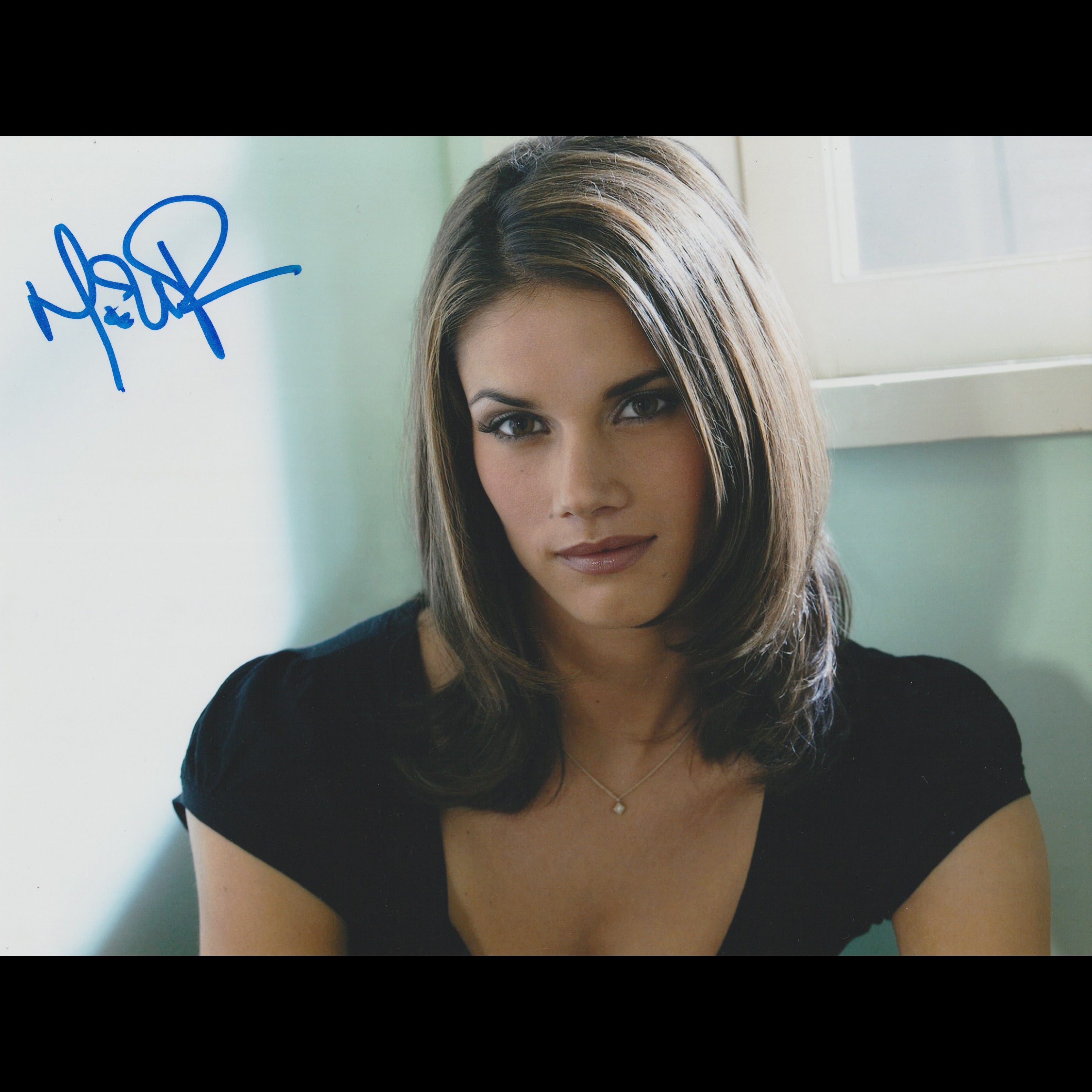 Missy PEREGRYM (Reaper) – Fresh and French autographs